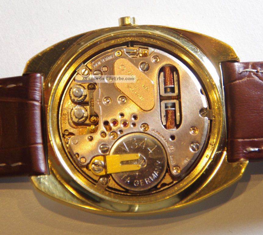 Omega Constellation F300 Hz Chronometer Cal 1250 Esa Ref 198. 002 Bulova