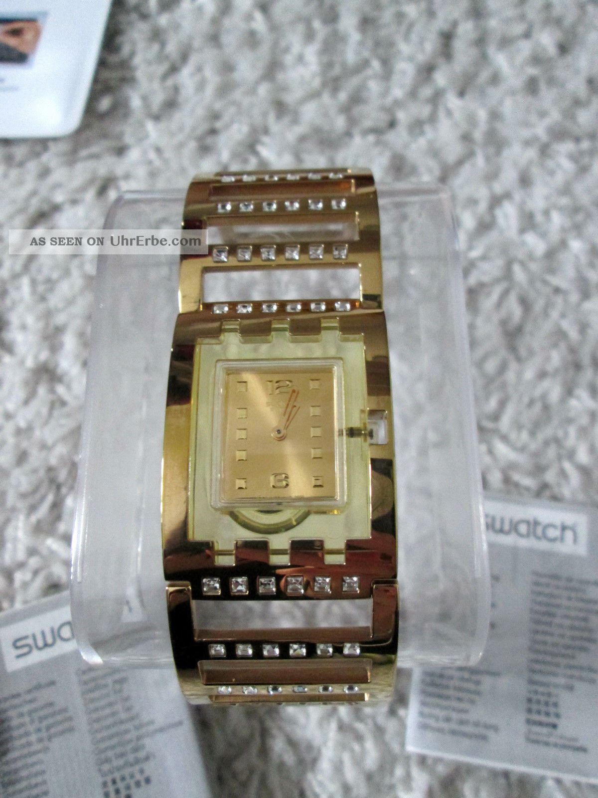 Swatch - Damen Armband Uhr Square Gold, Strass Brilliant Bangel Gold ...