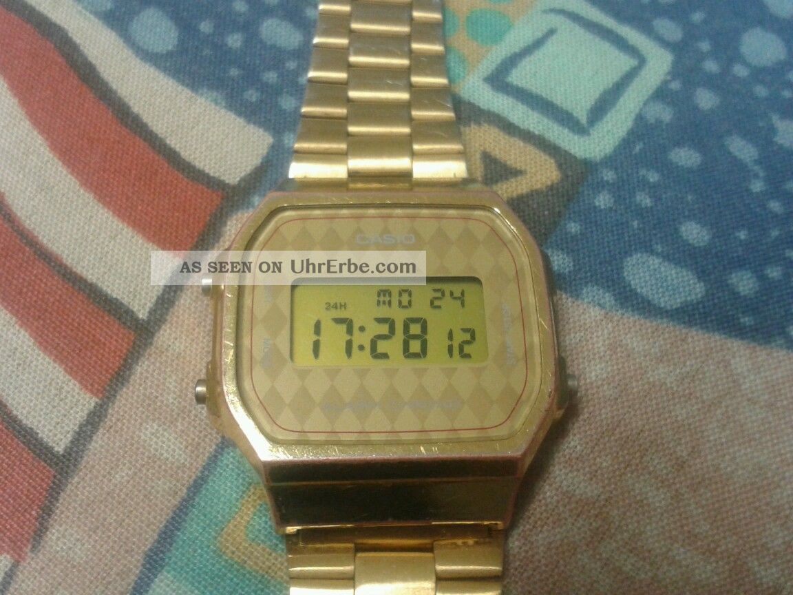 Casio Vintage Retro A - 168w Modul 1572 Goldfarbig Mit Karomuster