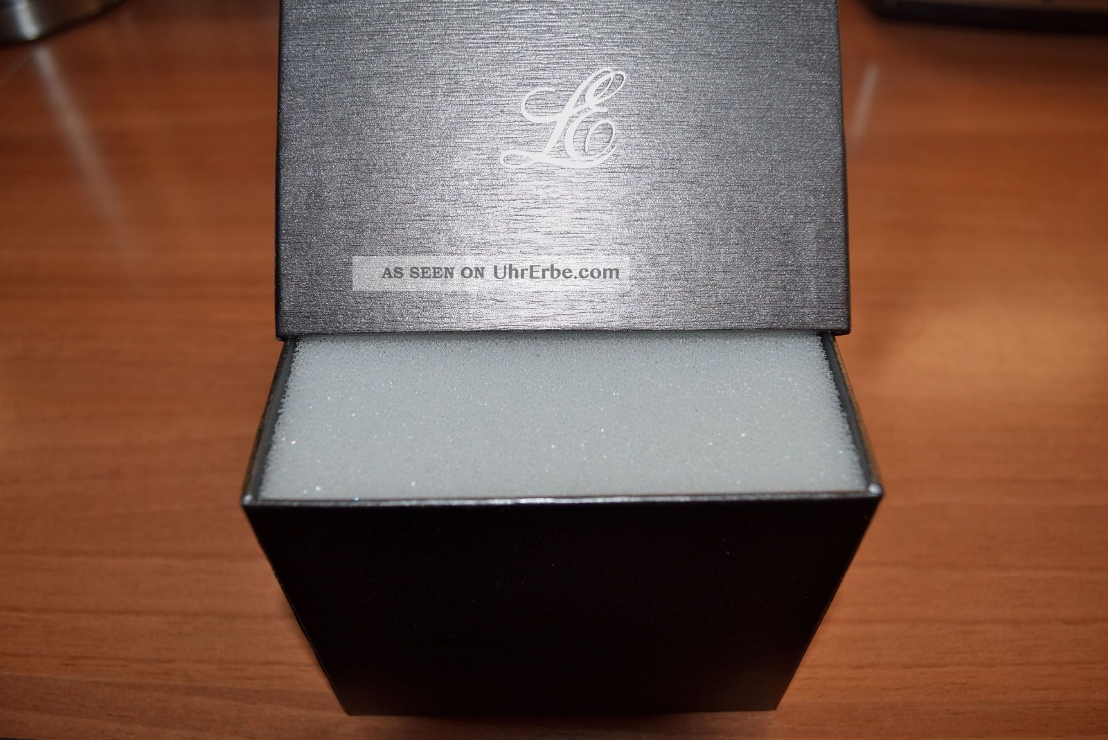 Louis Erard Uhr 40mm Mond Ewiger Kalender Skeleton Swiss Automatik Ref ...