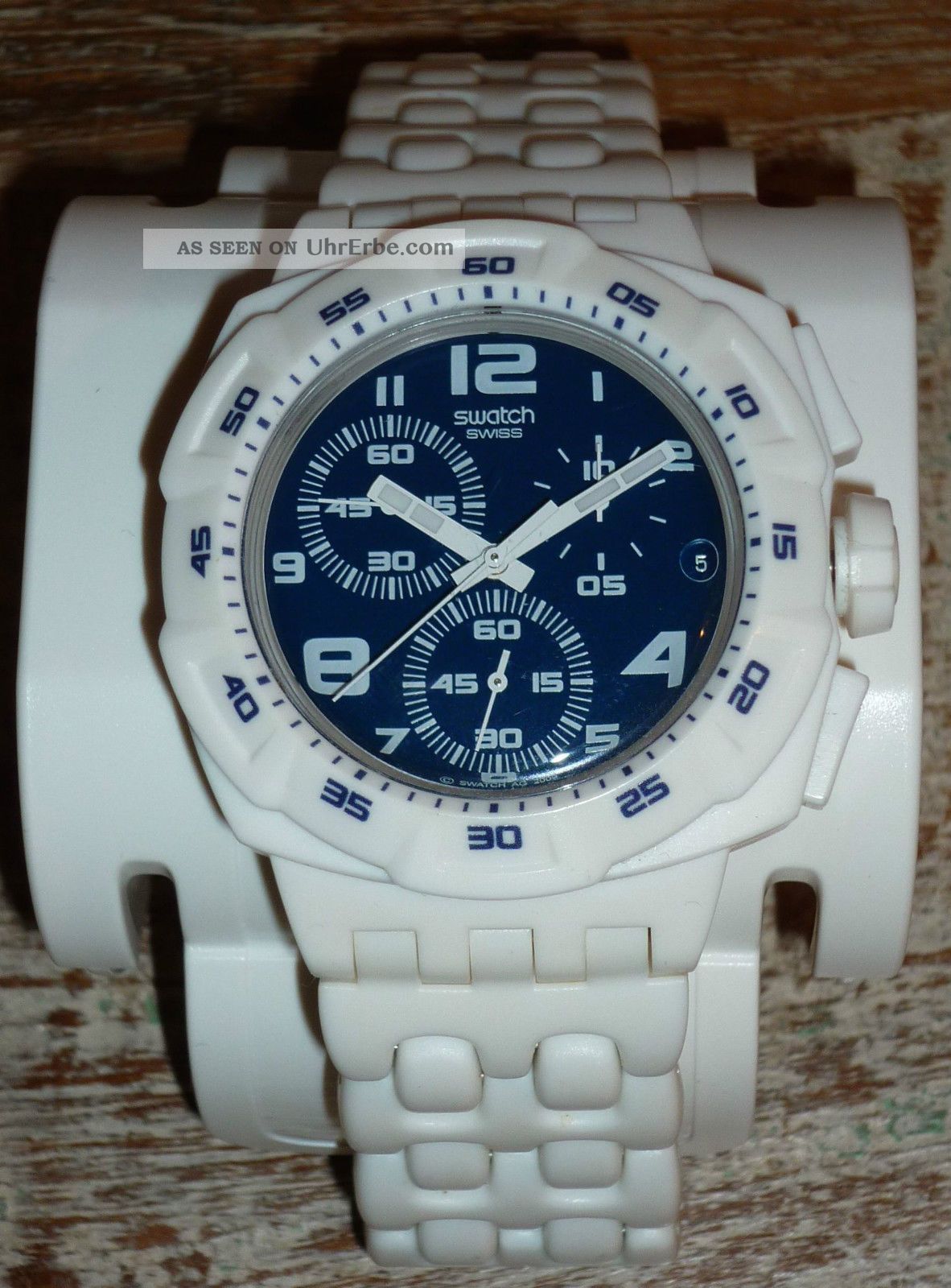 Swatch Chrono Blue Purity Uhr; Chronograph, Datum, Blau/weiß