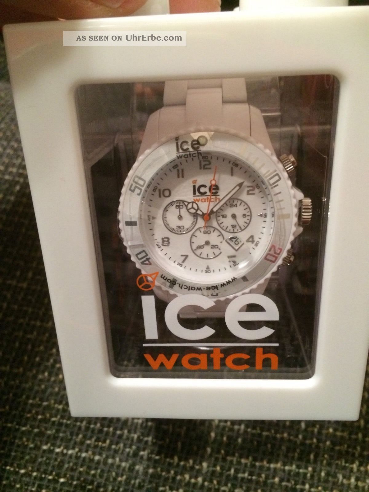 Swatch Ice Chrono In Weiß