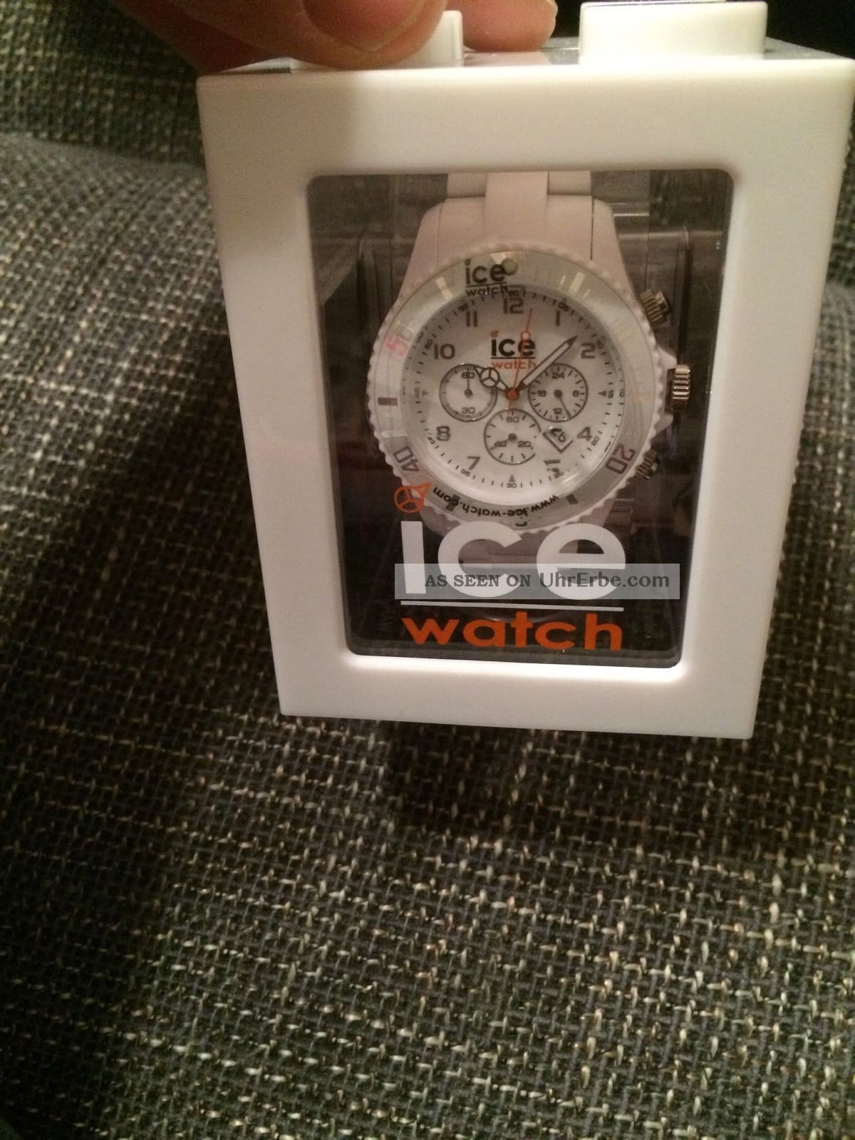 Swatch Ice Chrono In Weiß