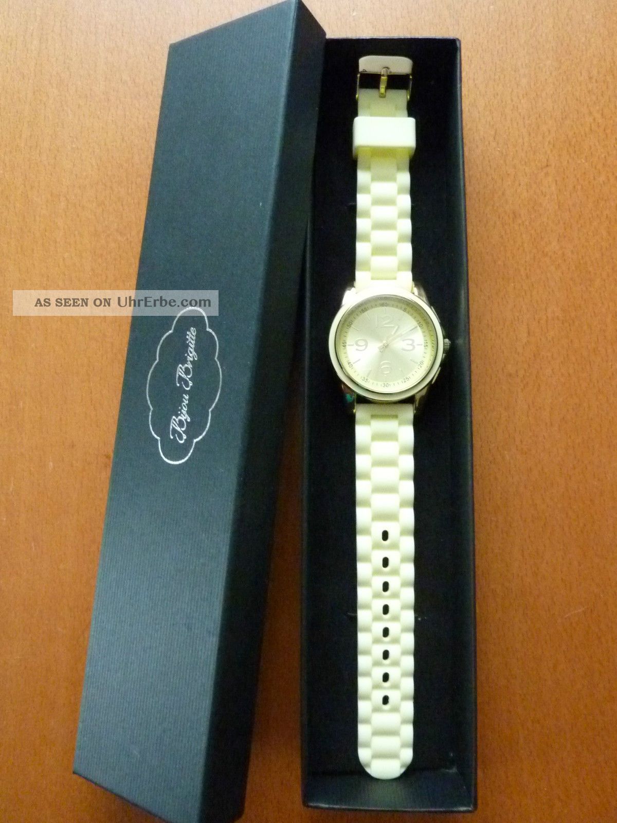 Bijou Brigitte Armbanduhr Mit Silikonband Vanillegelb Eyecatcher