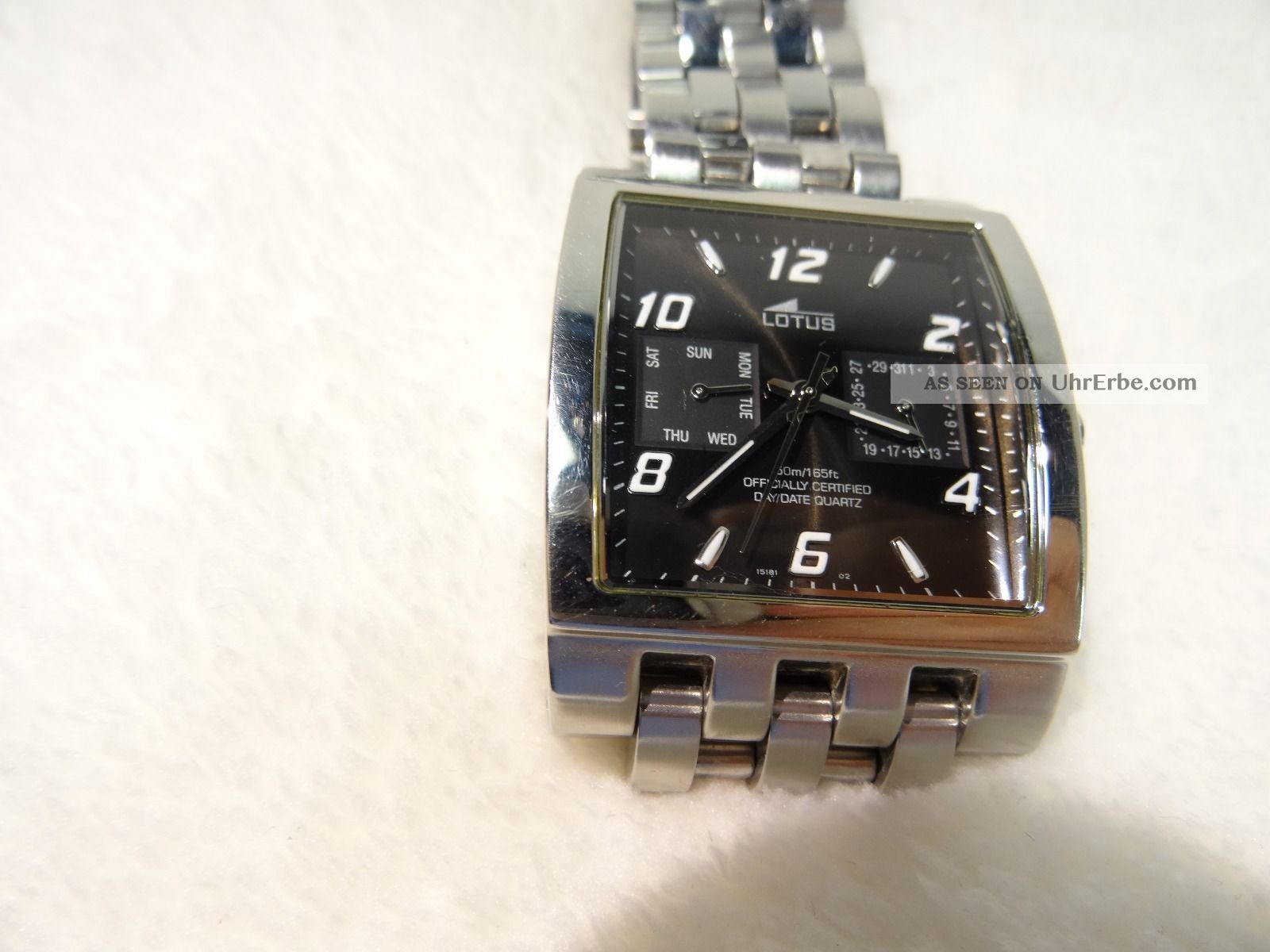 Lotus Herrenarmbanduhr Mit Wochen Und Tagesdatum In Edelstahl