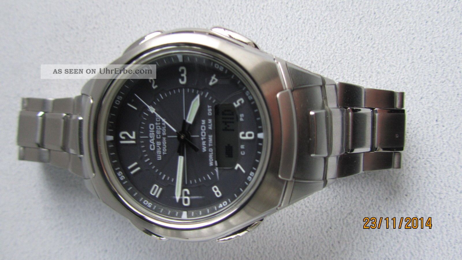 Casio Wave Ceptor Touch Solar Iluminator, World Time, Funk, U. S. W.